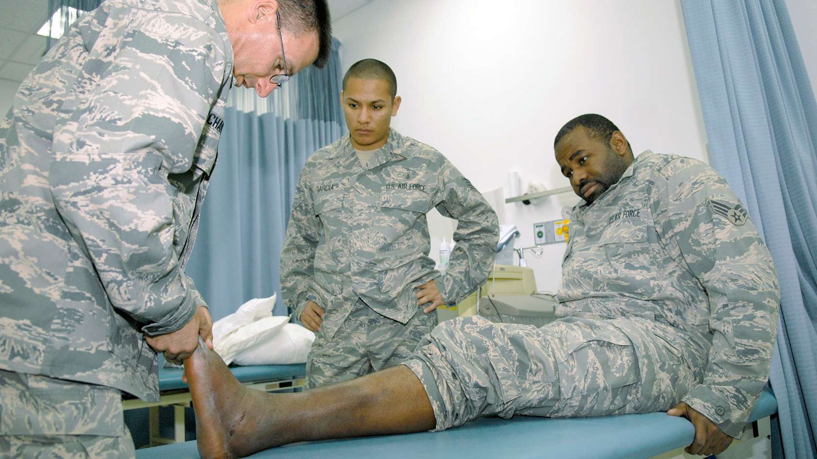 U.S. Air Force - Career Detail - Podiatric Surgeon U.S. Air Force - Career Detail - Podiatric Surgeon
